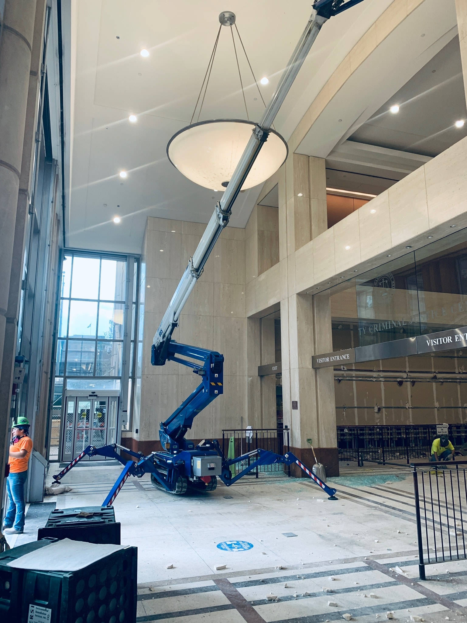 Freeport TX Spider Man Lift | Xpress Aerial Lift Rentals