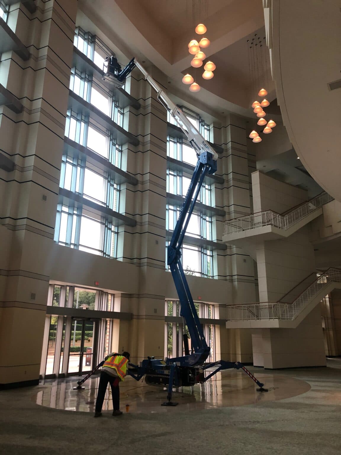 Baytown TX Spider Man Lift | Xpress Aerial Lift Rentals, LLC