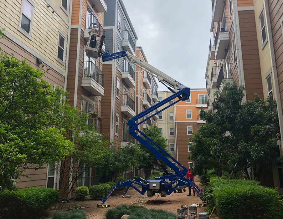 Spider lift rentals/Atrium lift rentals | Xpress Lift Rentals